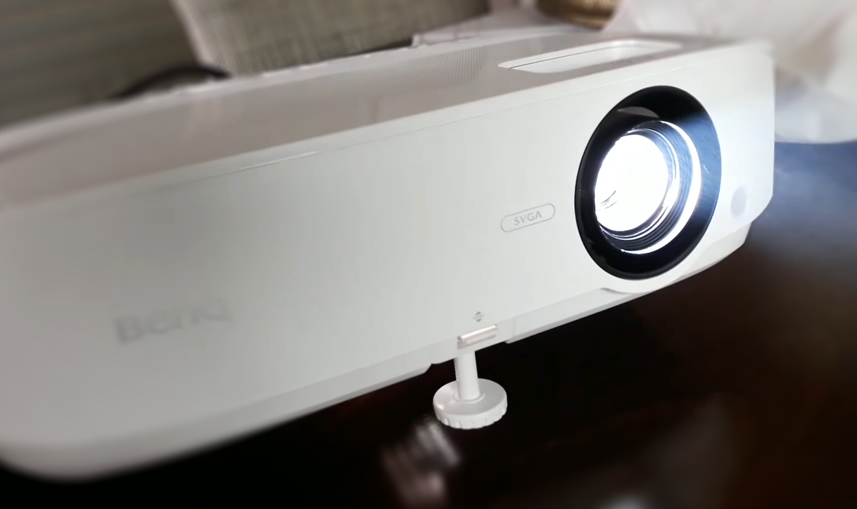 Why Does My Projector Keep Turning Off? - ProjectorProfy