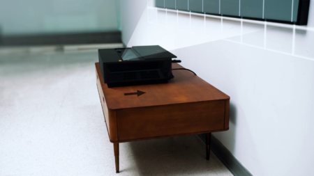 How to Adjust a Benq Projector to Fit Screen? - ProjectorProfy