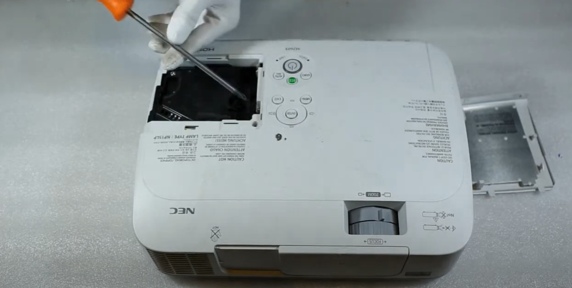 NEC Projector Lamp Not Turning On: How to Fix? - ProjectorProfy
